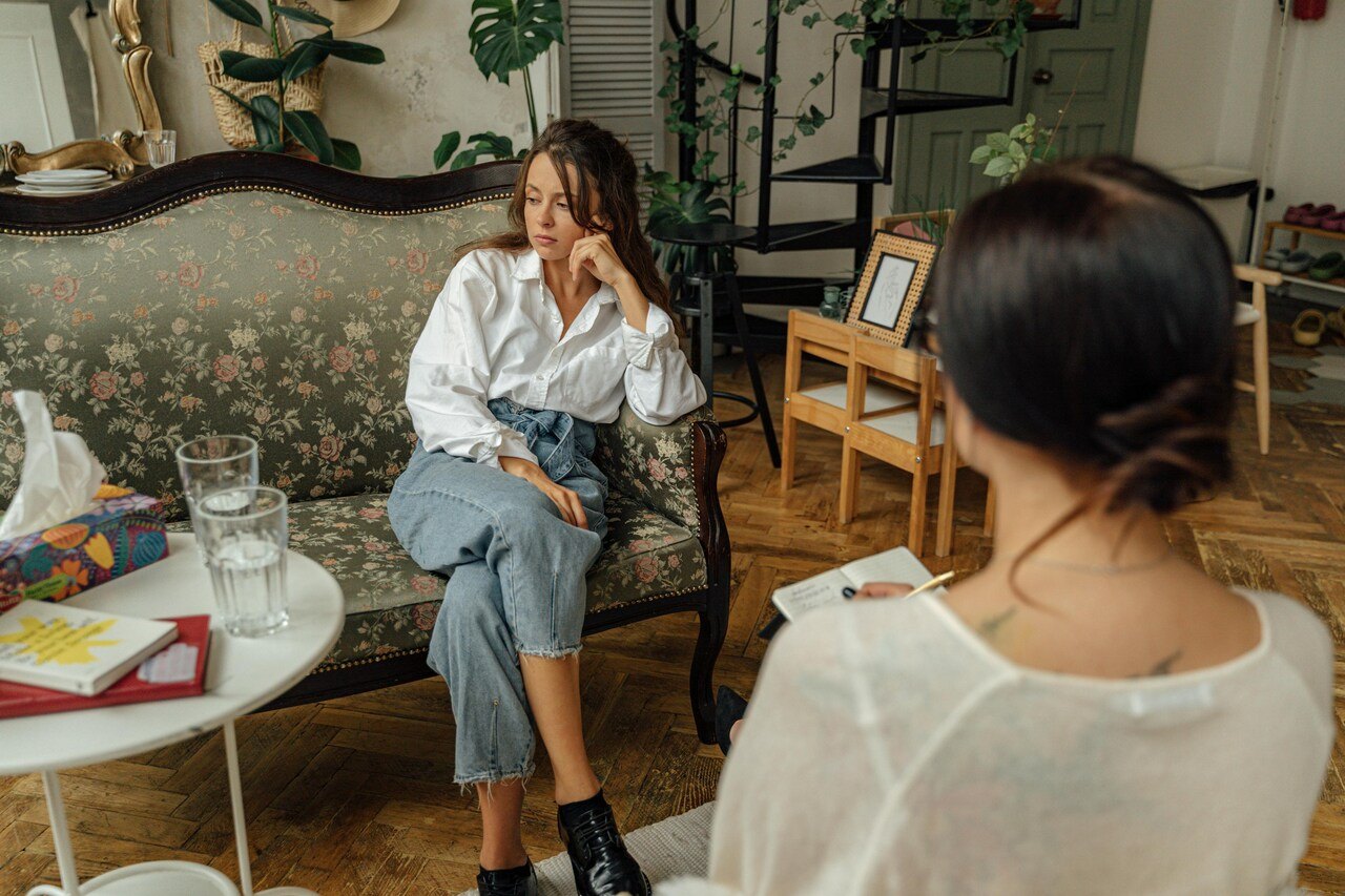 Empathetic confrontation in the work of a schema therapist